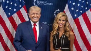 Sebut Pendukung Setia Trump Tunjuk Katie Zacharia Jadi Sekertaris Pers