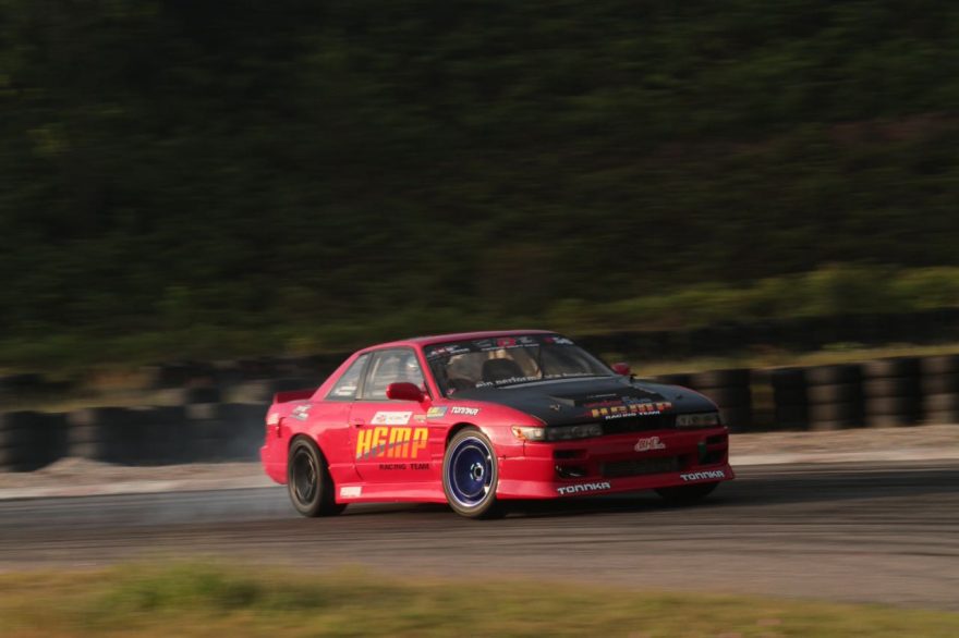 Akbar Rais Satu-satunya Drifter Indonesia - Tonka Drift King - Fastnlow.net