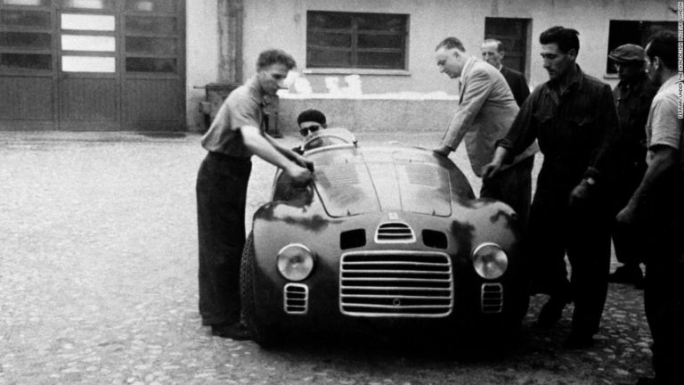 Kisah Hidup Sang 'Maestro' Enzo Ferrari - Fastnlow.net