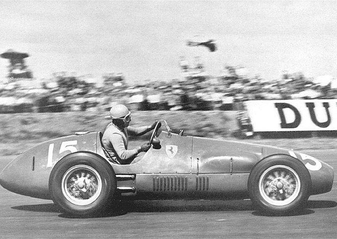 Kisah Hidup Sang 'Maestro' Enzo Ferrari - Fastnlow.net