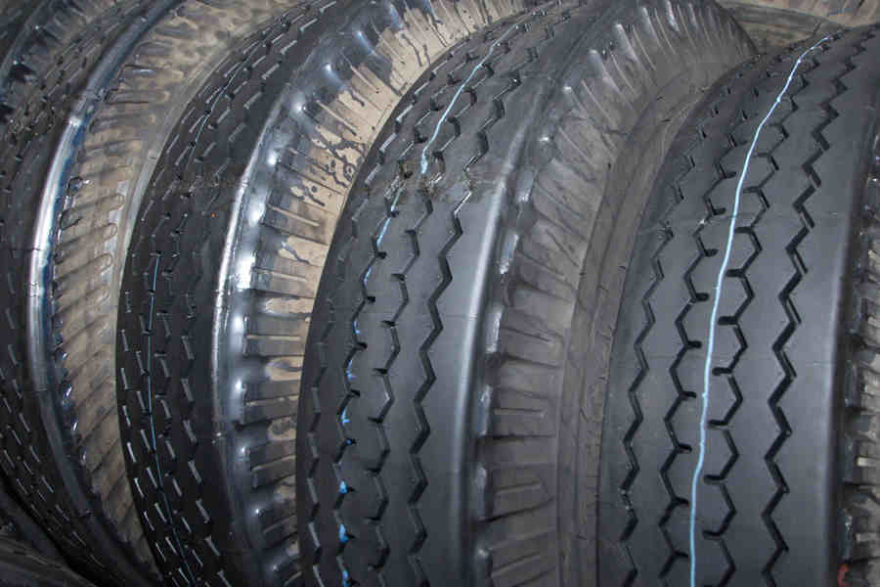 Sebenarnya Bahaya atau Tidak Memakai Ban Vulkanisir - Fastnlow.net