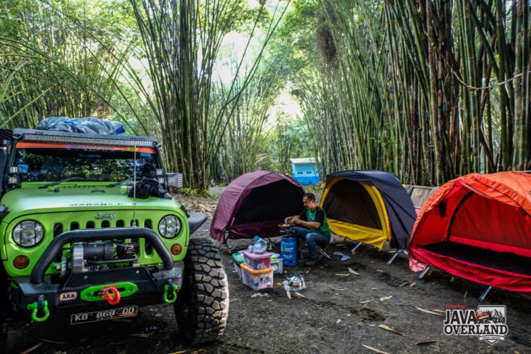 JAVA OVERLAND 4X4 EXPLORE EAST JAVA - Fastnlow.net