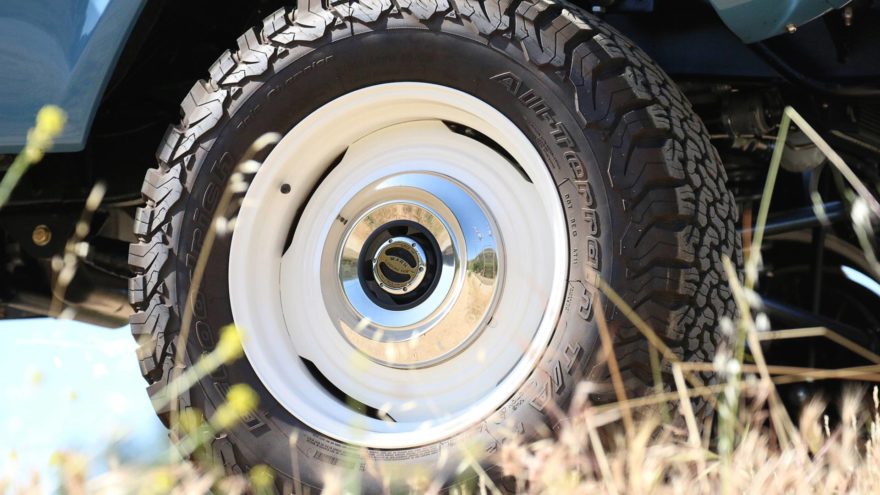 Ford Bronco ‘Old School’ Hasil Modifikasi ICON - Fastnlow.net