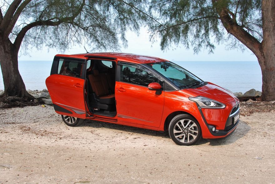 5 Cara Murah Merawat Pintu Geser Pada Mobil Anda - Fastnlow.net