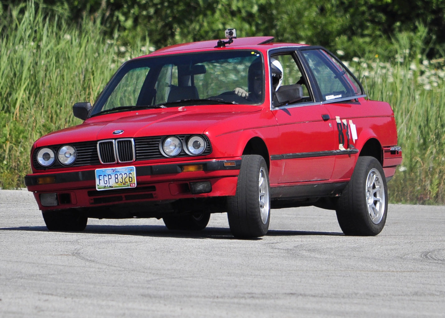 Beberapa Hal Penyebab Mobil Limbung Saat Belok - Fastnlow.net