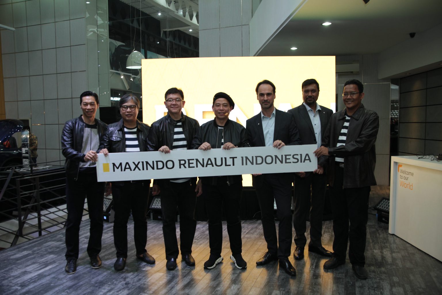 Maxindo Renault Indonesia Resmikan 3 Dealer Pertamanya - Fastnlow.net