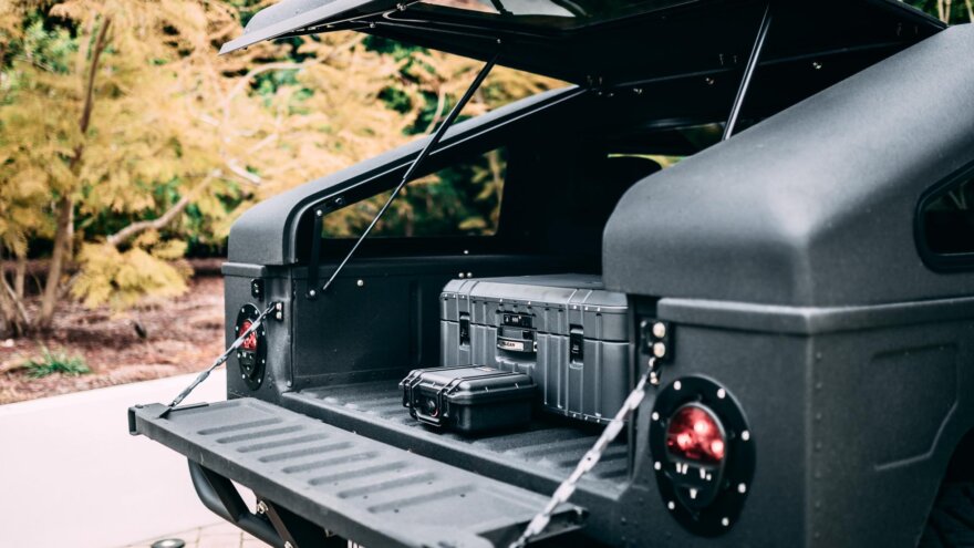 Hummer H1 Kustom Berkekuatan 500 hp Siap Uji Nyali! - Fastnlow.net