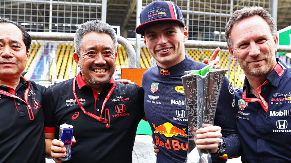 Line Up Terbaru Tim F1 Red Bull Racing - Fastnlow.net