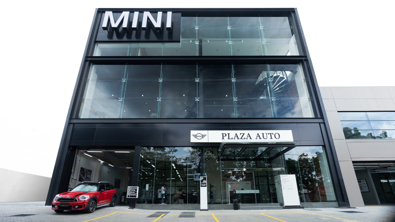 MINI INDONESIA DAN PT PLAZA AUTO RAYA RESMIKAN DILER PERTAMA DI BANDUNG ...