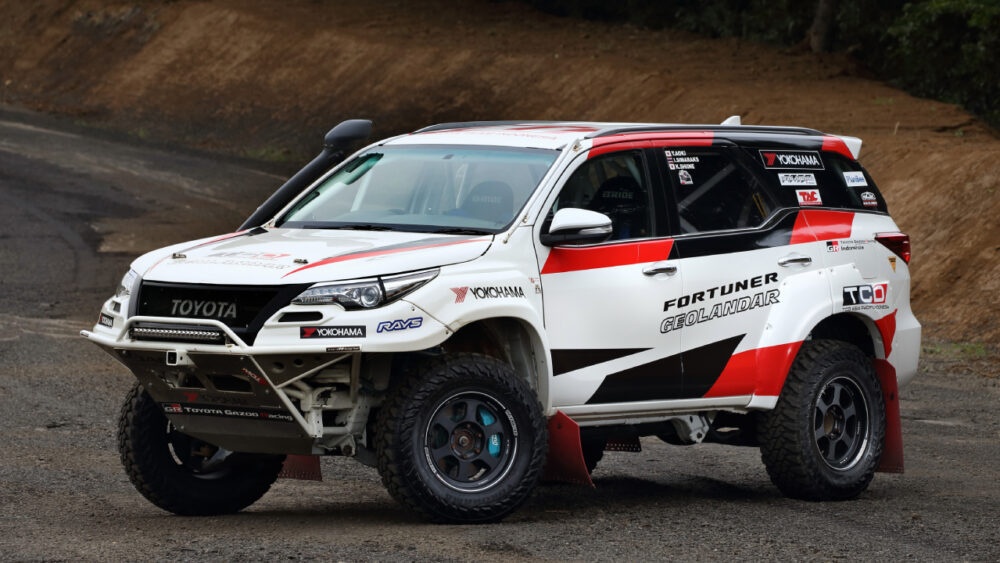 Arungi AXCR 2022, Toyota Gazoo Racing Indonesia Dapat Dukungan Yokohama ...