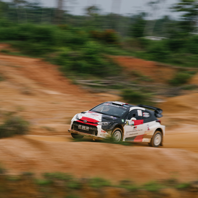 GR Yaris Sukses Bawa Pereli TGRI Kunci Gelar Juara Nasional Kejurnas ...