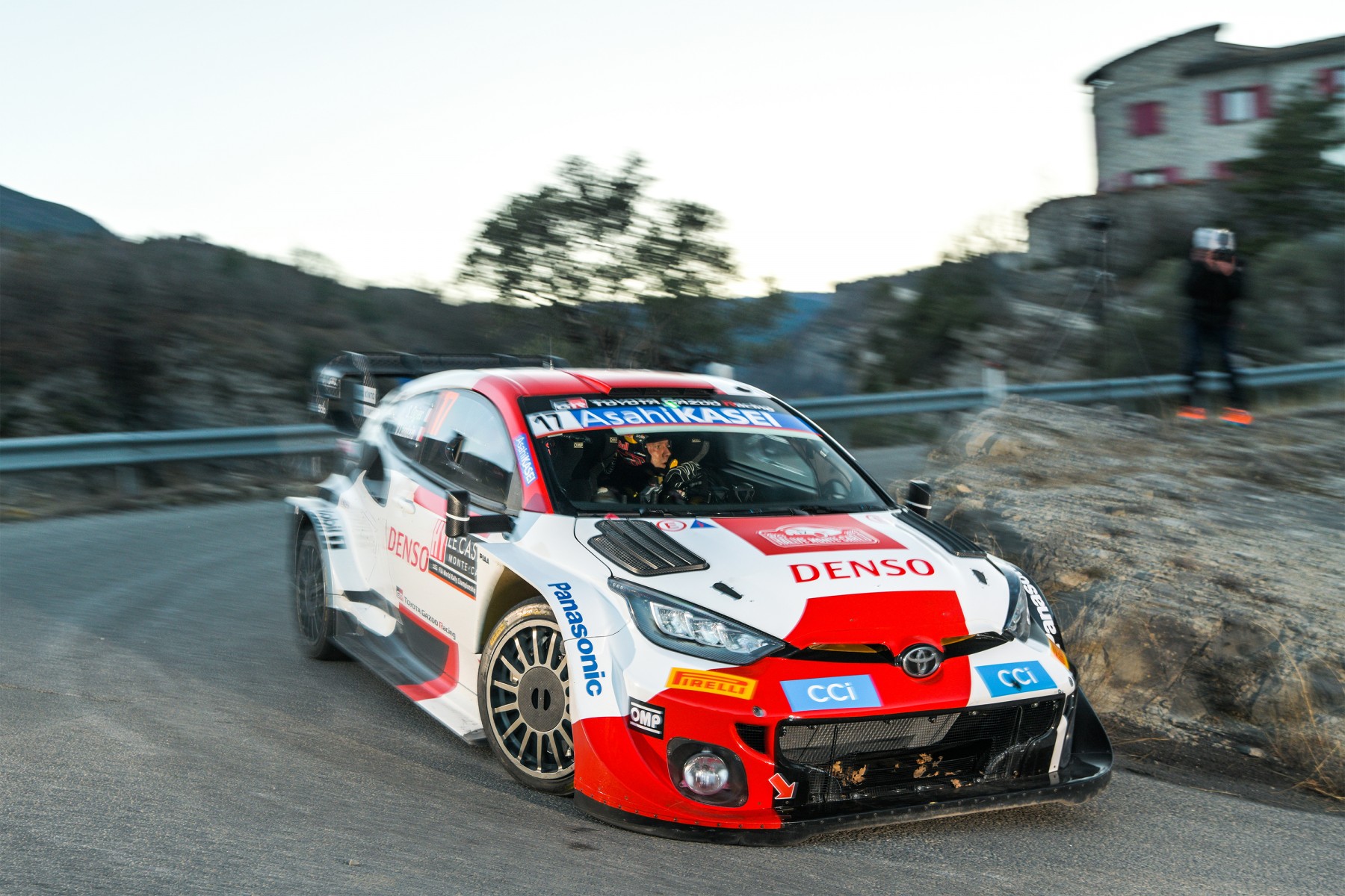 Toyota Hanya Turunkan 2 Mobil di WRC Rally Croatia, Bentuk Hormat ...