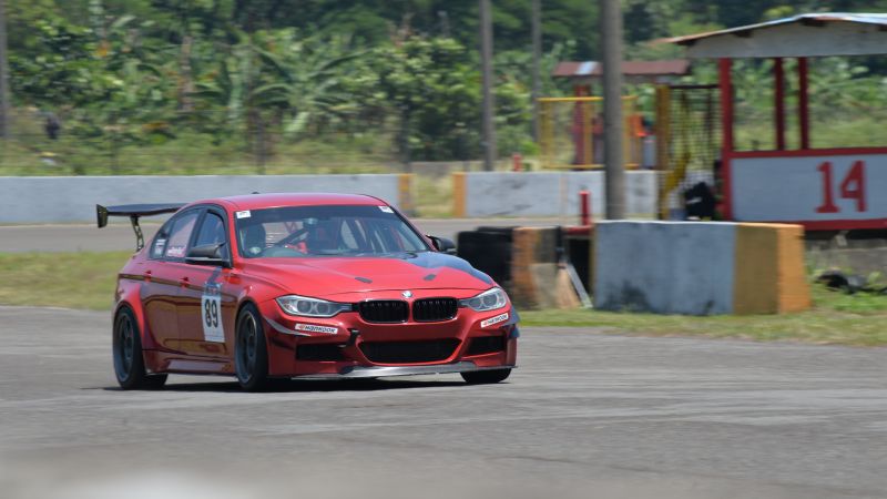 Raden Rauf Kembali Bersinar, Tapaki Podium di ETCC Indonesia - Fastnlow.net