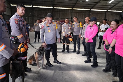 Polda Sumut Kerahkan Unit K9 Cari Korban Banjir Bandang di Tapteng dan ...