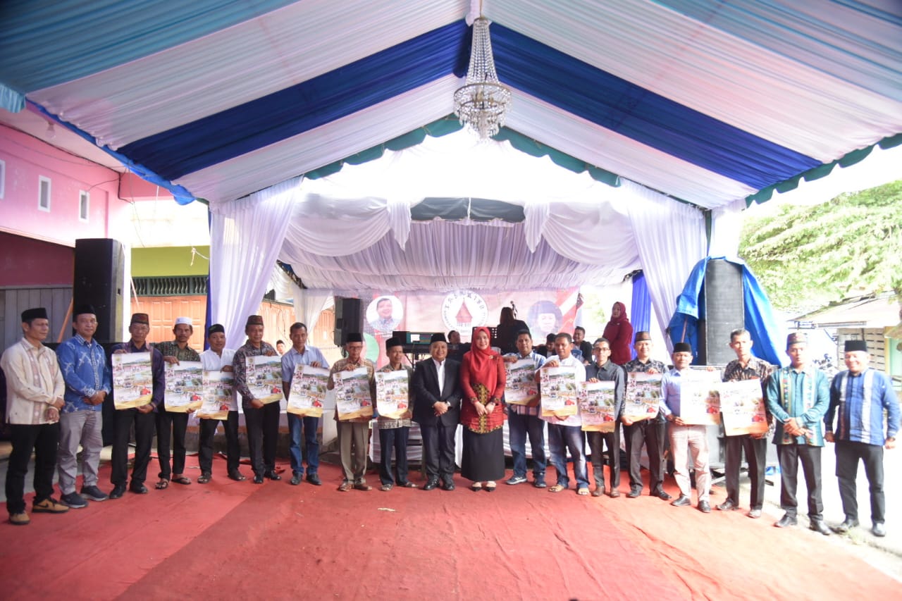 Dolly dan Rosalina Hadiri Acara “Pasombu Lungun Parsadaan Pasaribu Boru ...